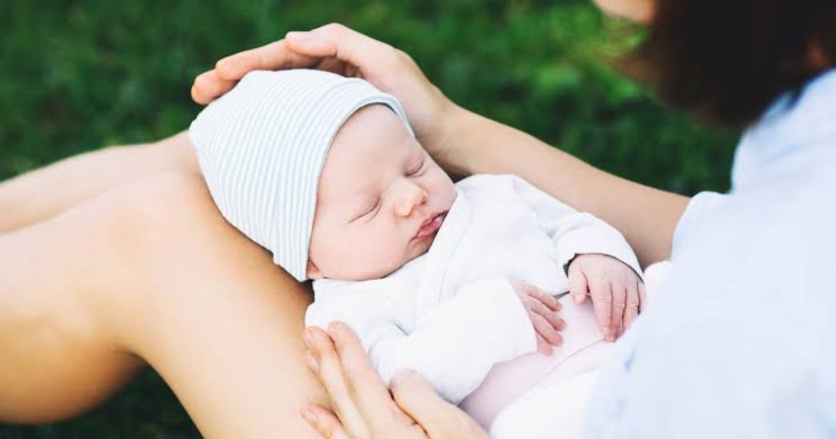 Ternyata, Begini 5 Cara Menjemur Bayi yang Aman & Nyaman!